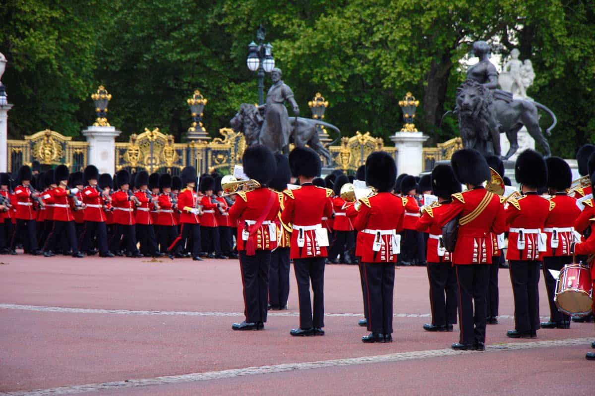 Buckingham Palace Reservations 2026: Timed Entry, Official Booking ...